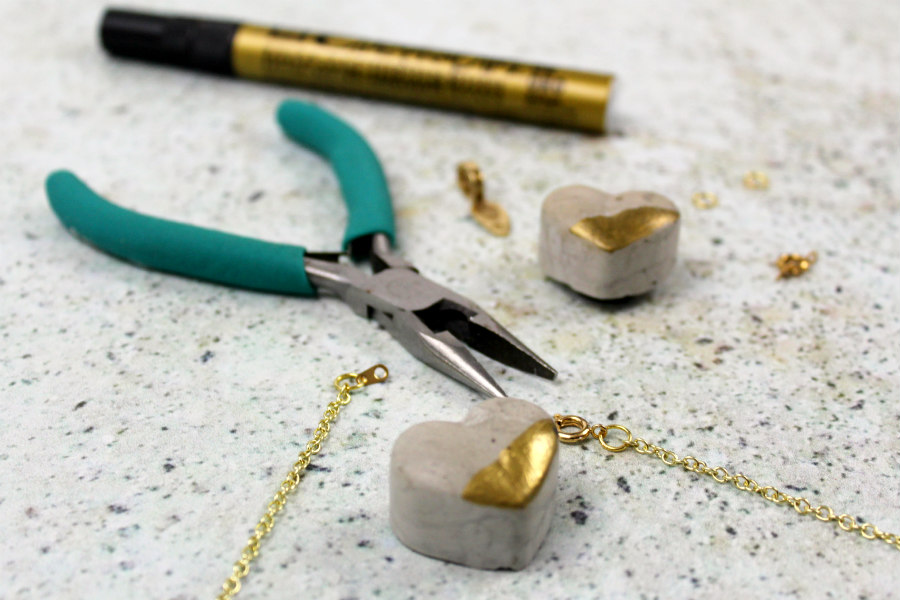 DIY Cement Heart Necklace — Holoka Home
