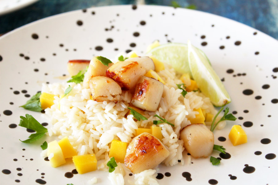Seared Bay Scallops with Mango Rice — Holoka Home
