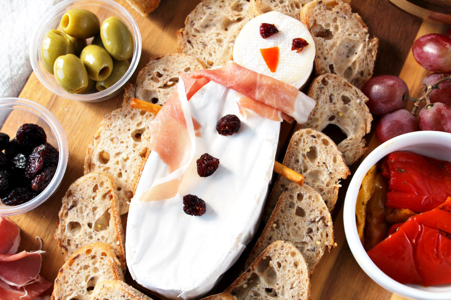 Snowman Brie Cheese Board — Holoka Home